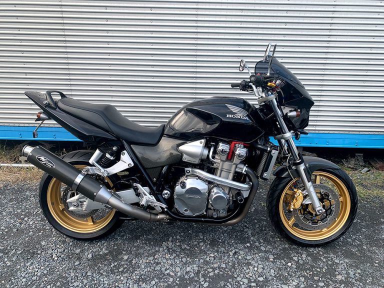 中古バイク 入荷予定！HONDA CB1300SF SC54 – 京都のバイクショップSPEC-M（スペックエム）