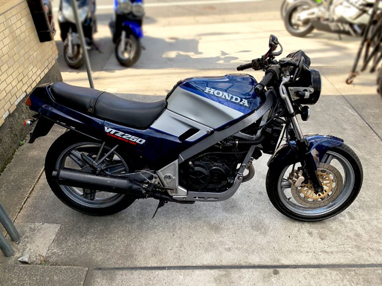 京都 中古バイク 入荷予定！HONDA VTZ250 MC15 – 京都のバイクショップSPEC-M（スペックエム）