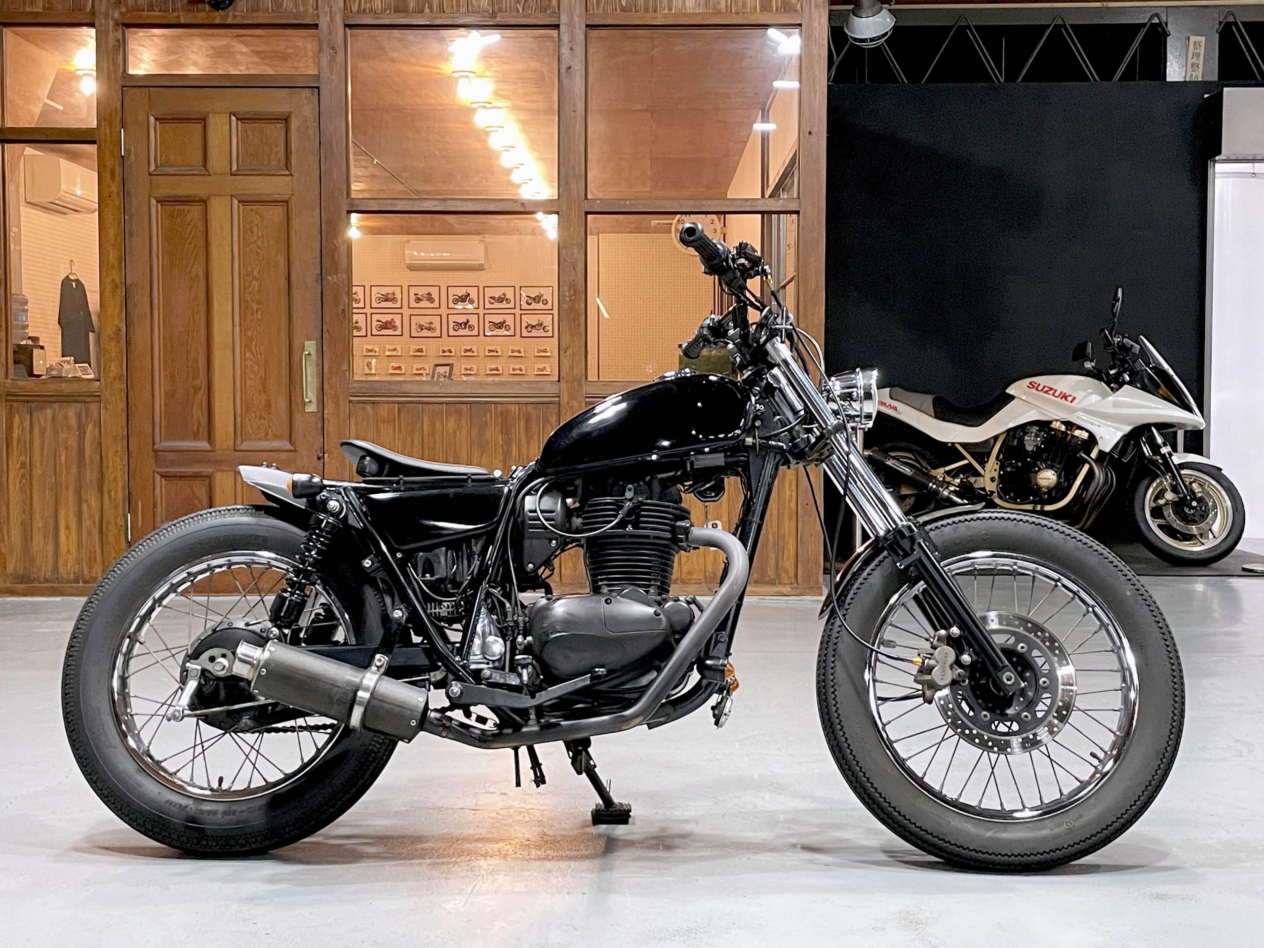 KAWASAKI 250TR BJ250F – 京都のバイクショップSPEC-M（スペックエム）｜公式サイト