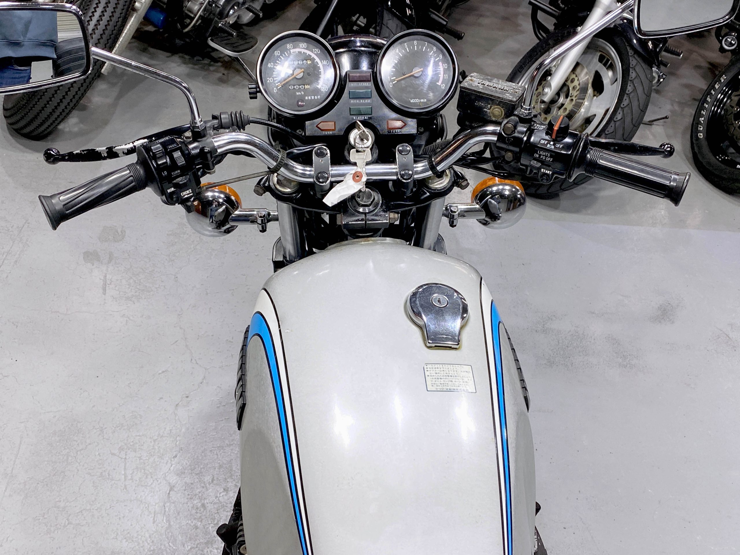 YAMAHA XJ750E｜5G8 – 京都のバイクショップSPEC-M（スペックエム）｜公式サイト